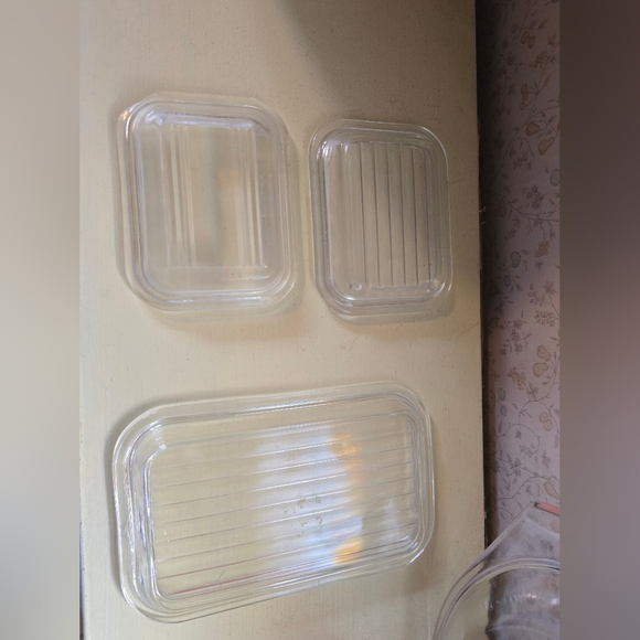 Pyrex | Kitchen | Pyrex Clear Glass Fridge Dish Lids | Poshmark